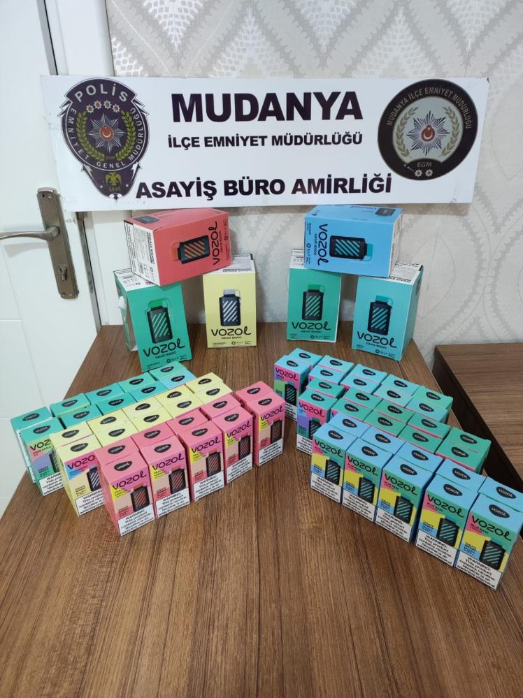 Bursa’da elektronik sigarayı sakladıkları yer şaşkına çevirdi – Bursa ...